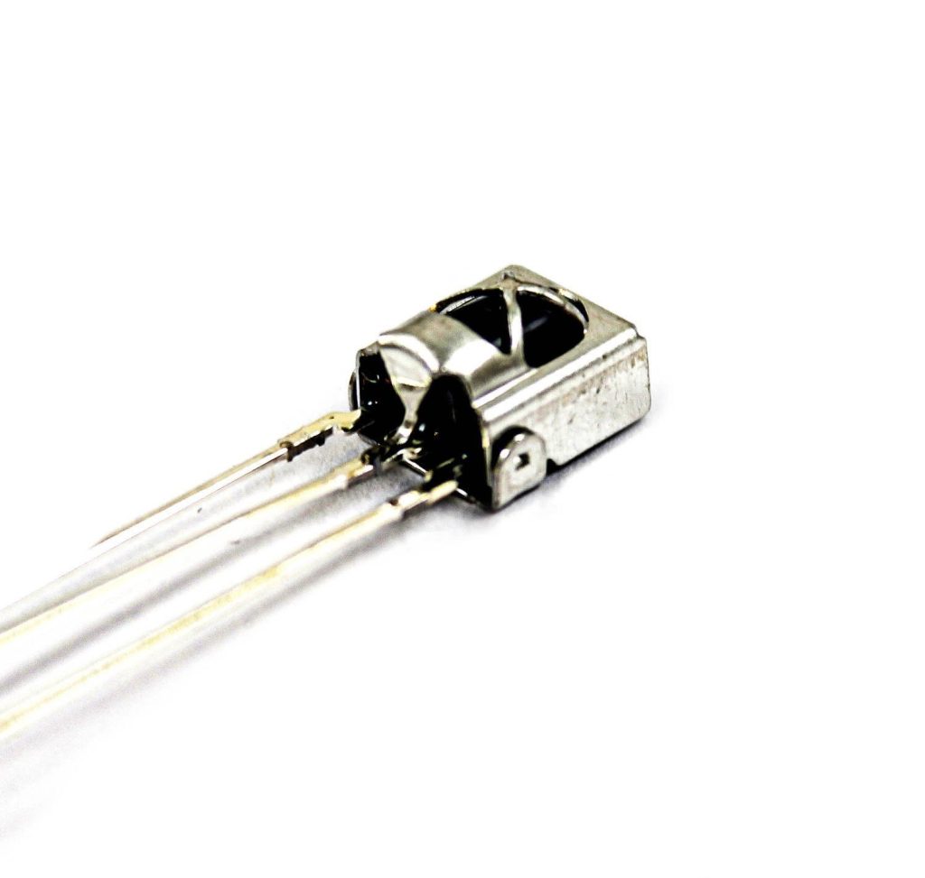 Infrared Transceiver Kit – Transmitter + Receiver – Robolabs.lk